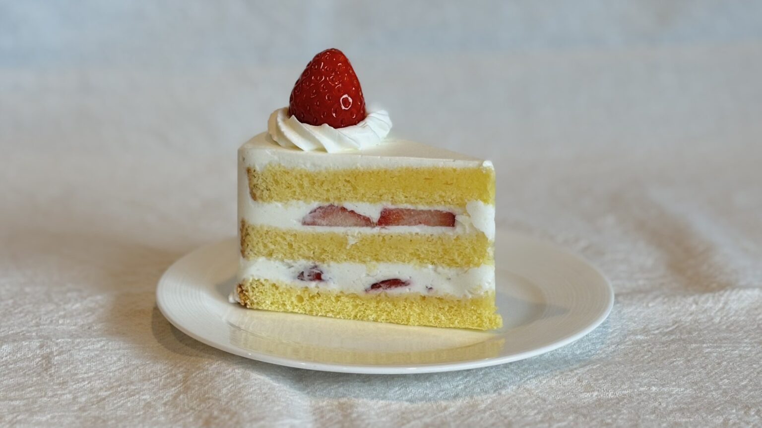 製菓販売（Nitcho CAKE）開始のお知らせと5月の営業日 - 日本調理技術専門学校