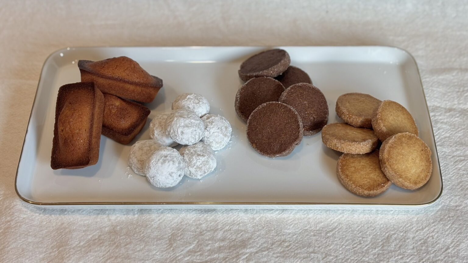 製菓販売（Nitcho CAKE）開始のお知らせと5月の営業日 - 日本調理技術専門学校